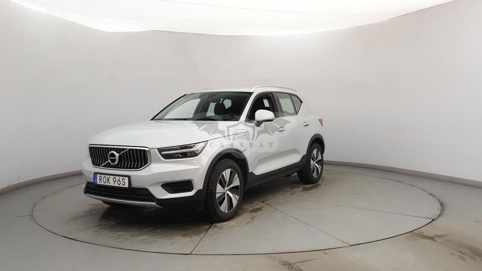Price of new and used cars Volvo XC40 SUV Hybrid 2021 year